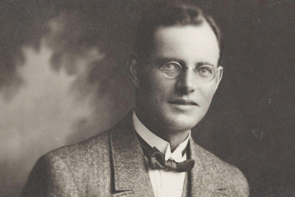 About John Curtin - John Curtin
